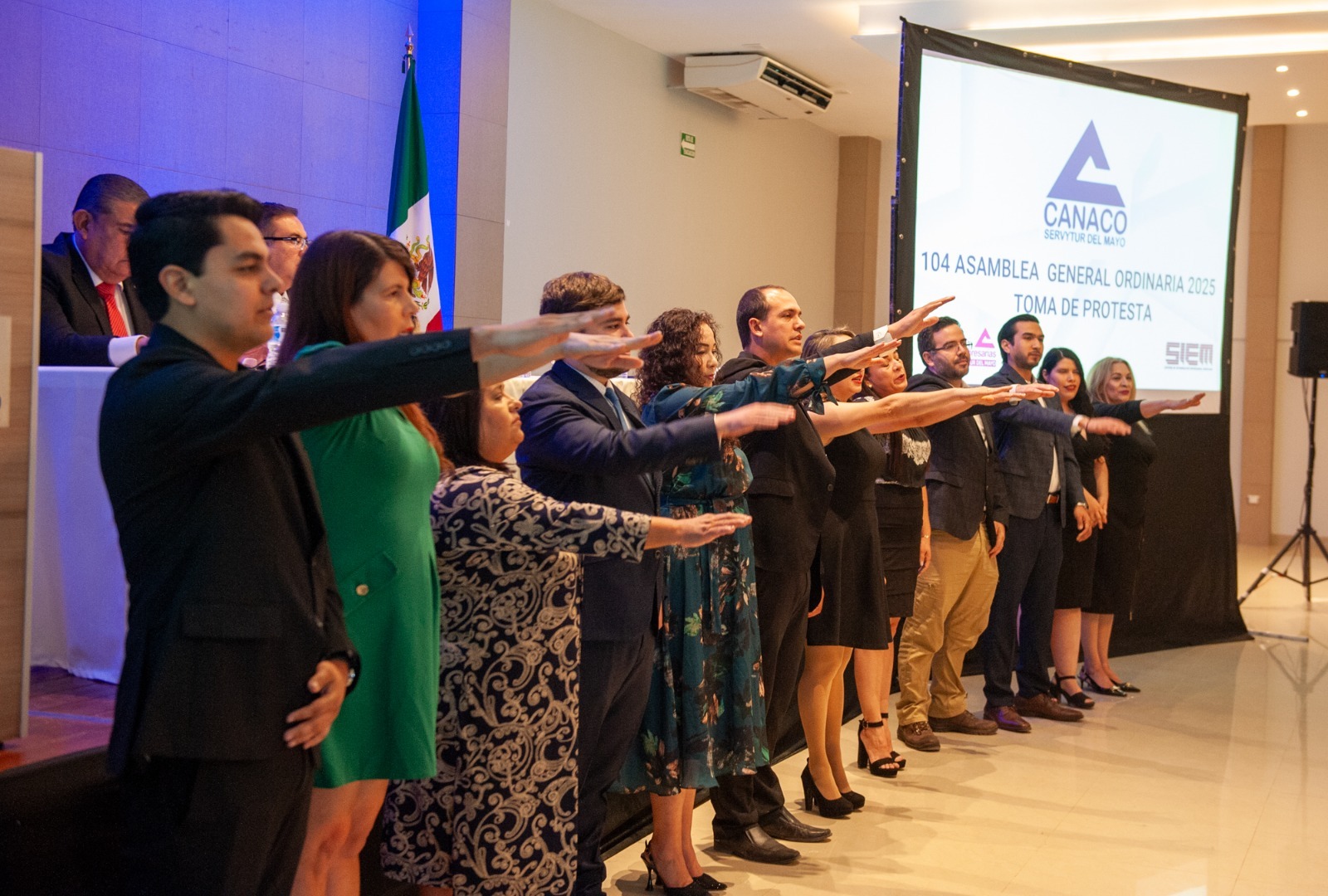 Asume Adrián Islas presidencia de Canaco Servytur del Mayo - INFOSON