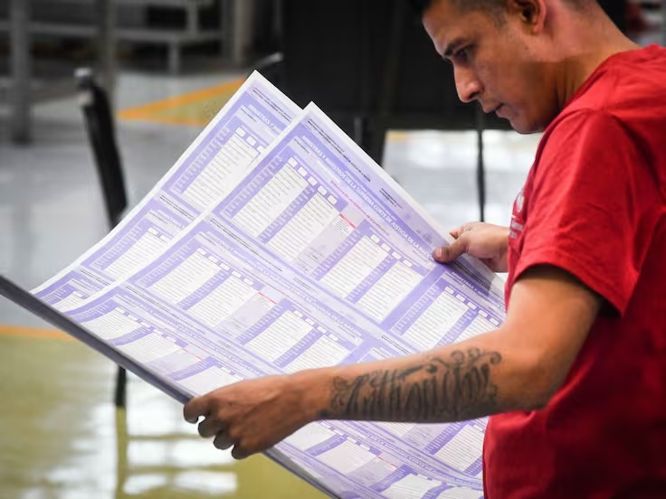 Boletas electorales usadas serán recicladas como libros de texto ...